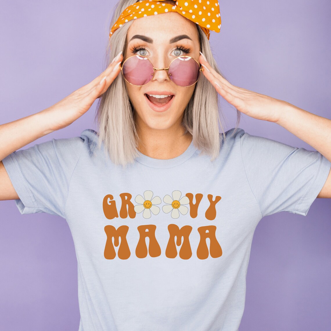 Groovy Mama Shirt Retro Mom Tee Vintage Smiley Face Tshirt - Etsy