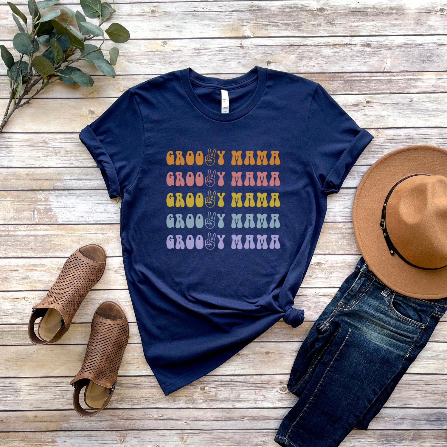 Groovy Mama Shirt Retro Mom Tee Boho Peace Sign Momma Tshirt Vintage ...