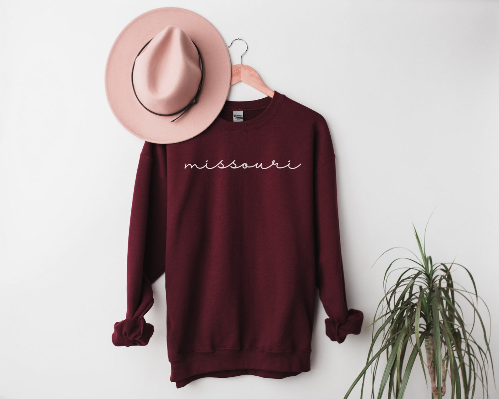 Missouri Sweatshirt Trendy MO Crewneck Cursive State Pullover Womens ...