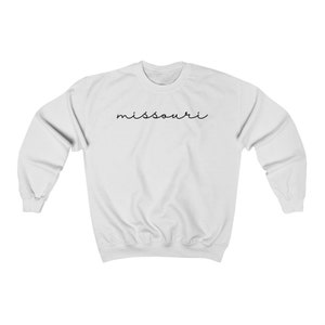 Missouri Sweatshirt Trendy MO Crewneck Cursive State Pullover Womens ...