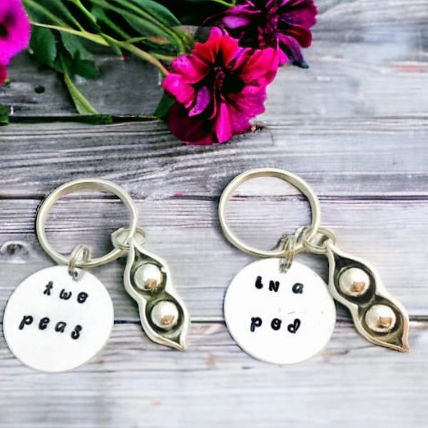 Two Peas in a Pod - Etsy