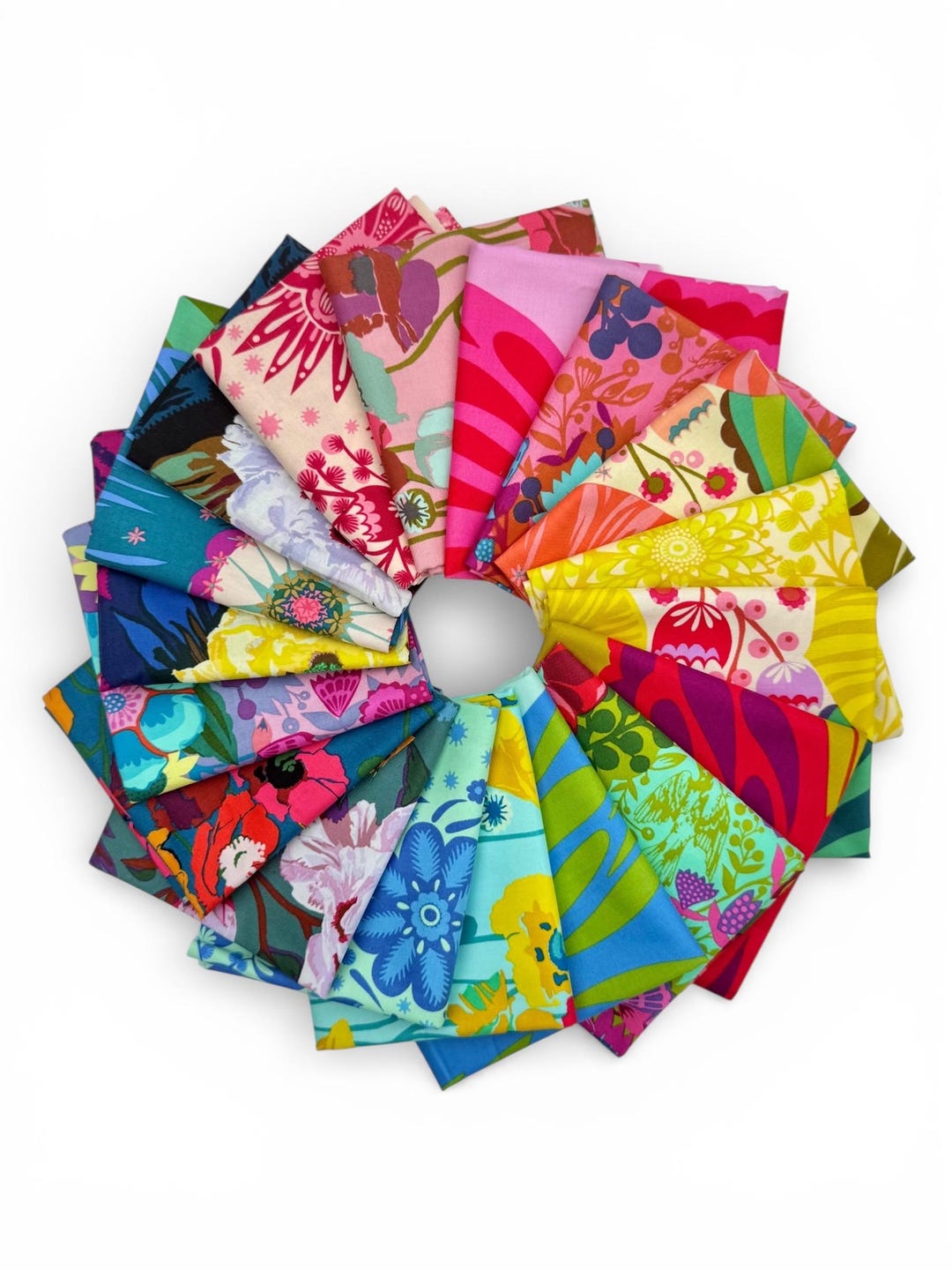 Fat Quarter Bundle of Overdressed by Anna Maria Parry -- Fat Quarters ...