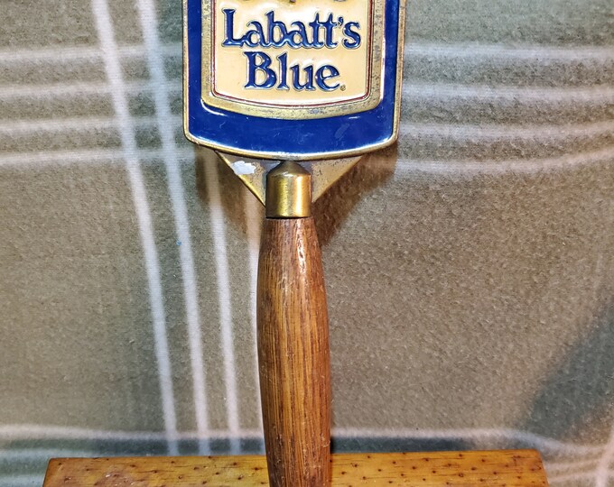 Vintage Labatt's Blue Beer Tap Handle. Wooden Base - Etsy