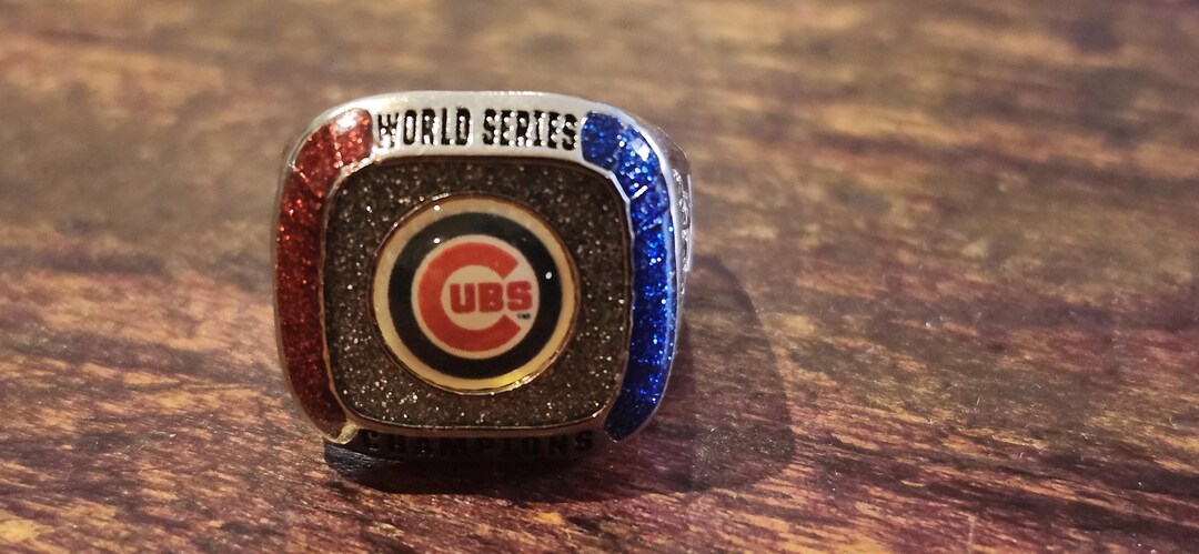 Vintage Replica Chicago Cubs World Series Champions Ring. - Etsy