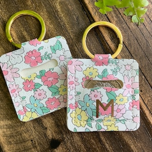 Personalised Trolley Coin Holder Any Initial Pink Floral Keyring Custom ...