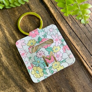 Personalised Trolley Coin Holder Any Initial Pink Floral Keyring Custom ...