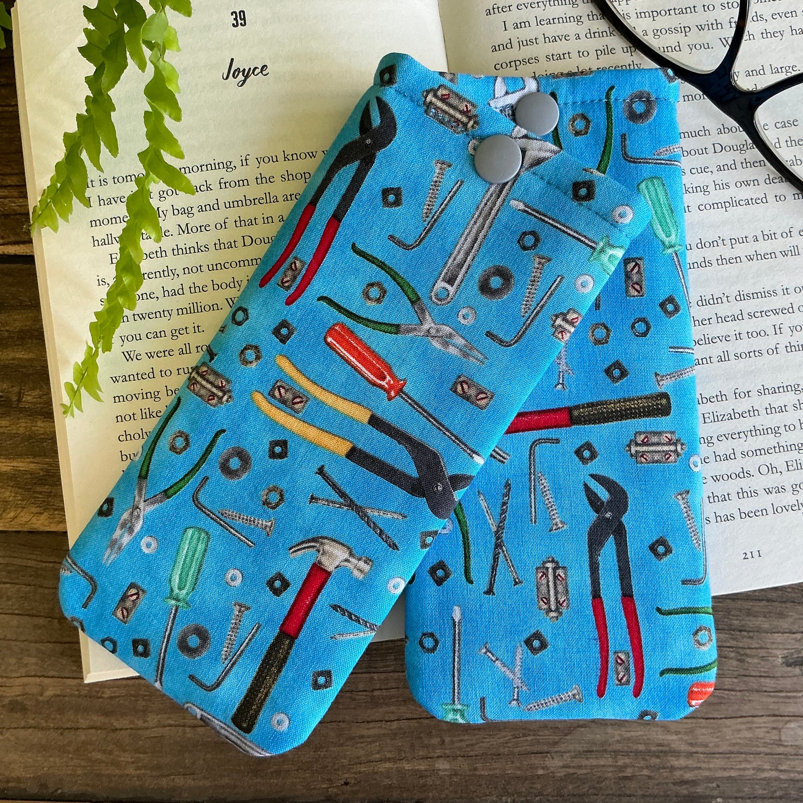 Handmade Diyer Glasses Case Hammer Spectacles Snap Pouch Tool Box ...
