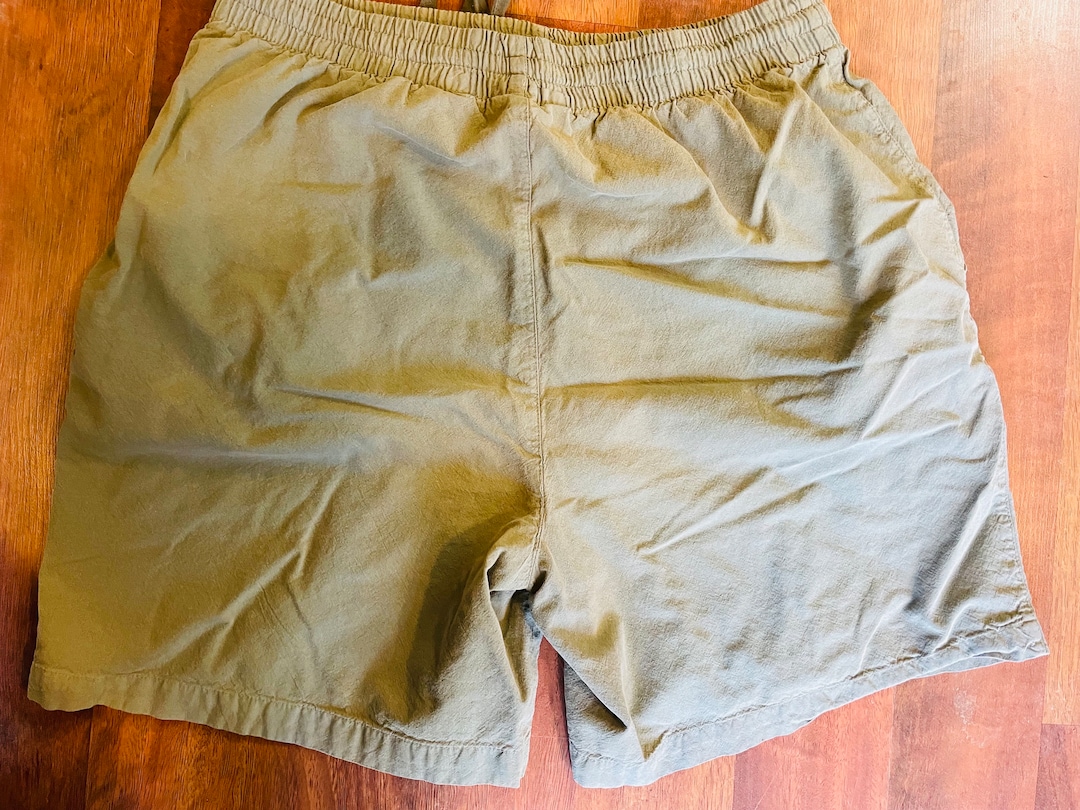 1990s Green Cotton High Waist Dad Shorts. All Cotton. Size L. High Rise ...