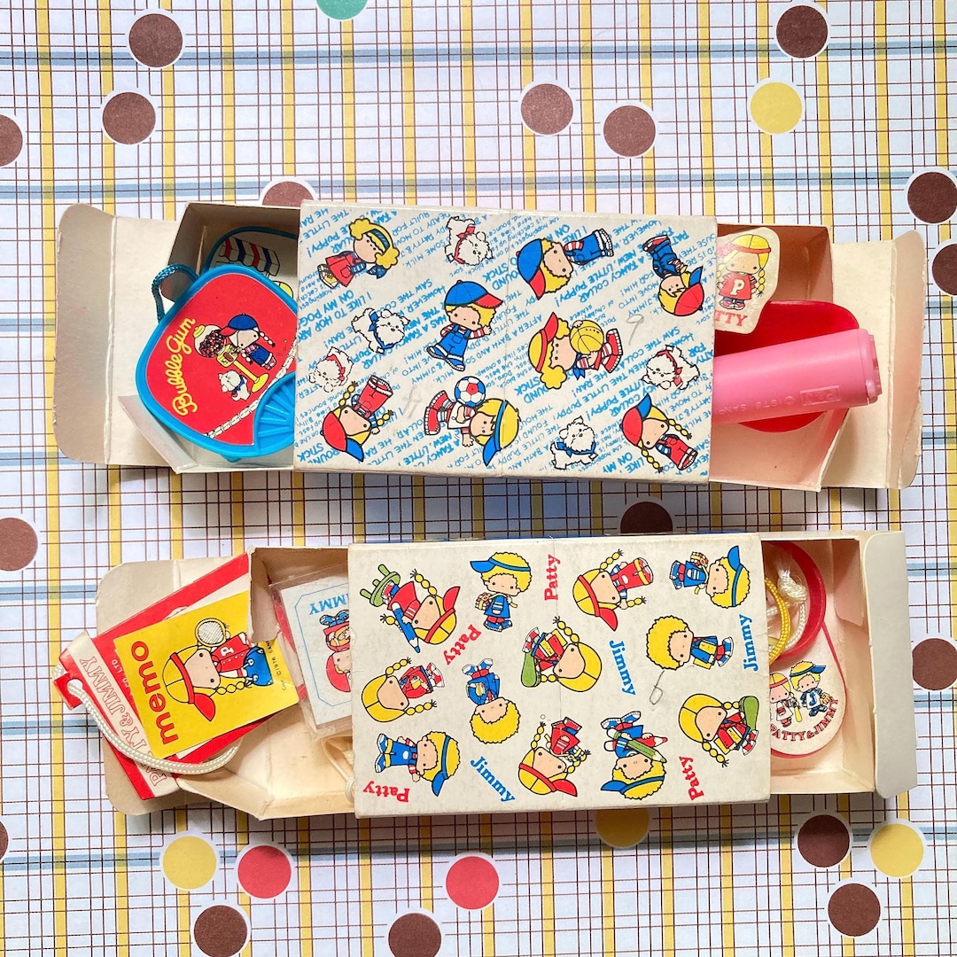 Kawaii Sanrio Patty & Jimmy 1976 Vintage Charm Toy Set Morinaga Caramel ...