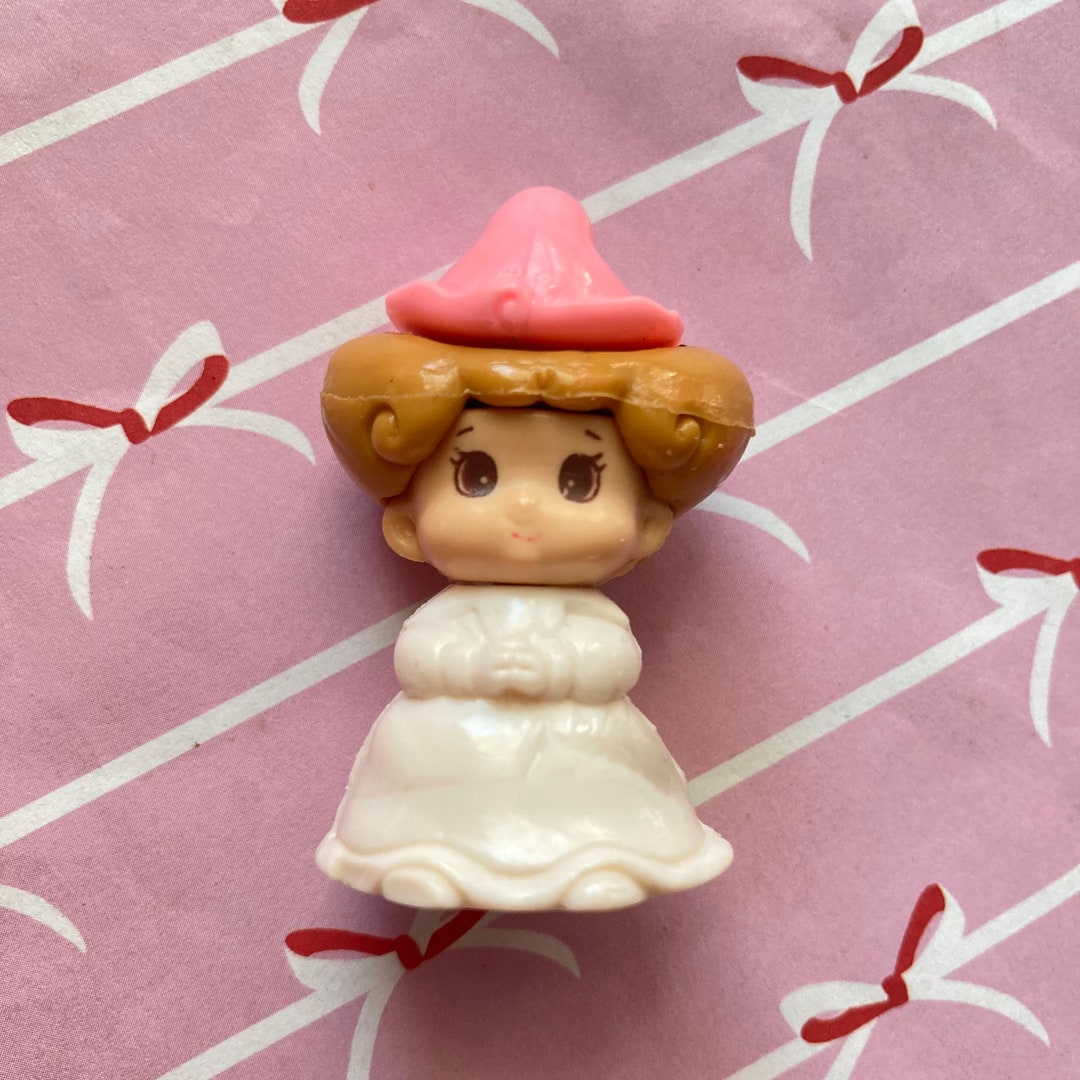 Kawaii Barbara From Little Memole Wee Wendy Tongari Bōshi No - Etsy