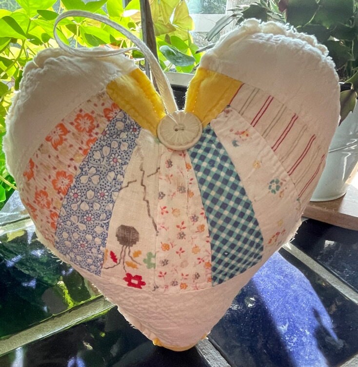 A Vintage Quilted Primitive Style Pillow - Etsy