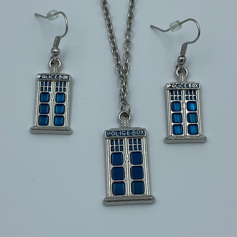 Dr Who Necklace - Etsy