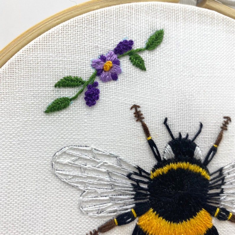 Bumble Bee PDF Embroidery Pattern PDF Downloadable Pattern - Etsy