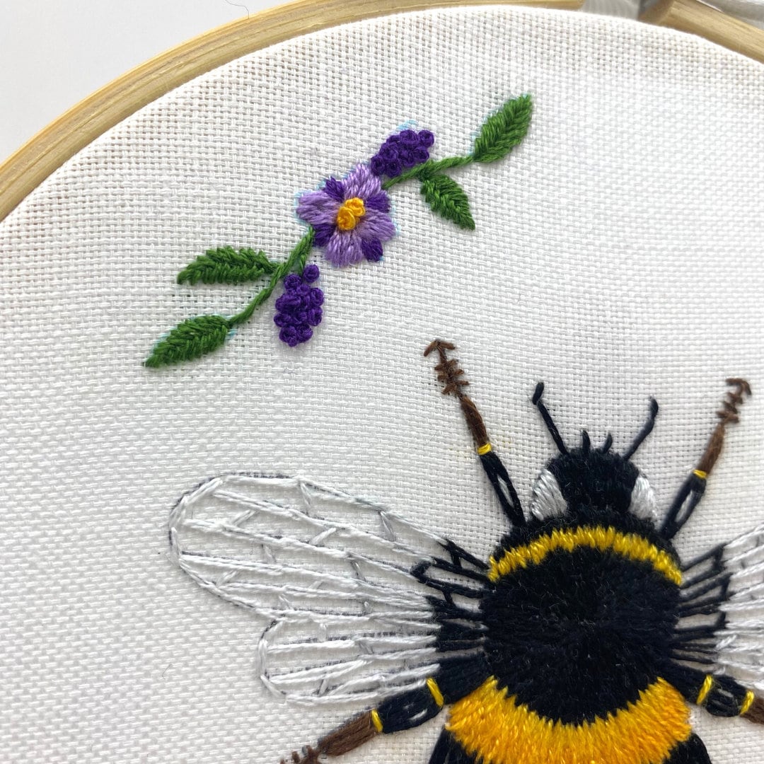 Bumble Bee PDF Embroidery Pattern PDF Downloadable Pattern | Etsy