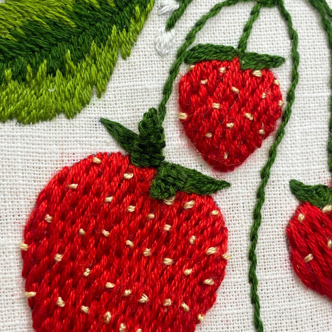 Hand Embroidery Strawberry Designs For Bed Sheets