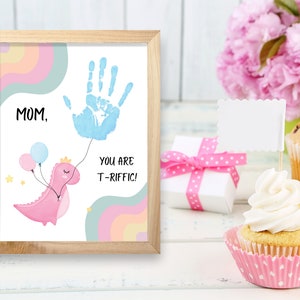 Printable Mother's Day Handprint Craft | Dinosaur-themed DIY Keepsake ...