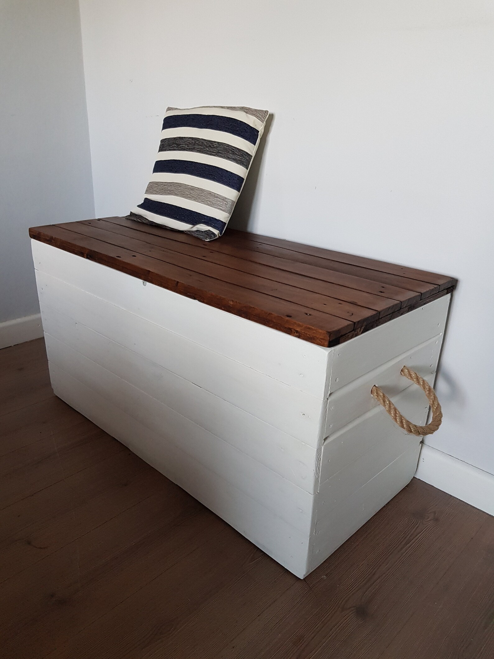 Handmade Rustic Trunk Storage Chest / Trunk With Rope Handles. - Etsy UK