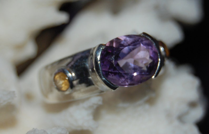 Sterling Silver Vintage Retro Mod Modernist Bezel Set Oval Purple ...