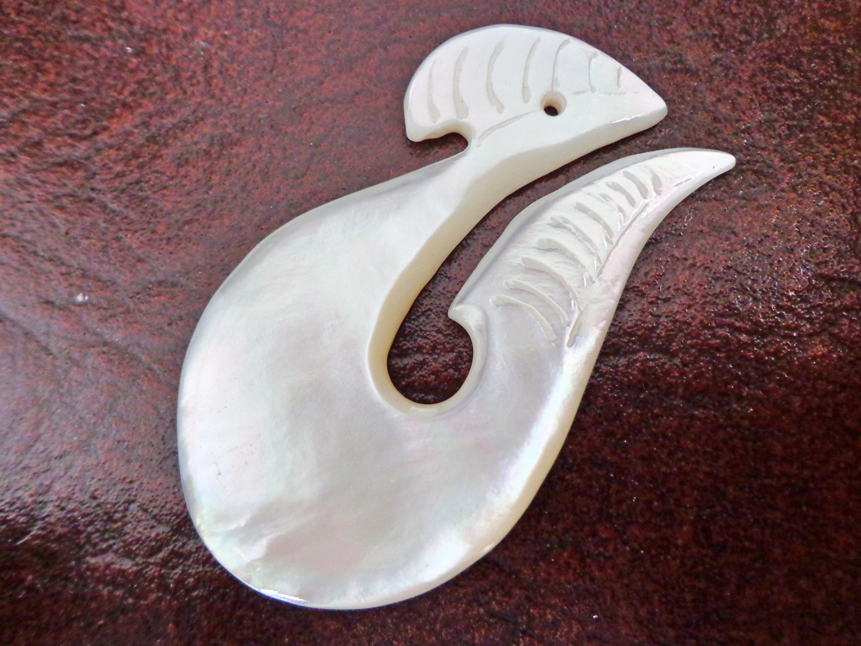 Concha concha colgante de pájaro tallado en espiral. C11 - Etsy España