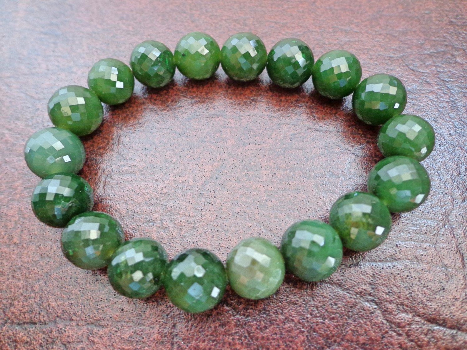 10 Mm Nephrite Jade Faceted Round Bead Bracelet. S442 - Etsy