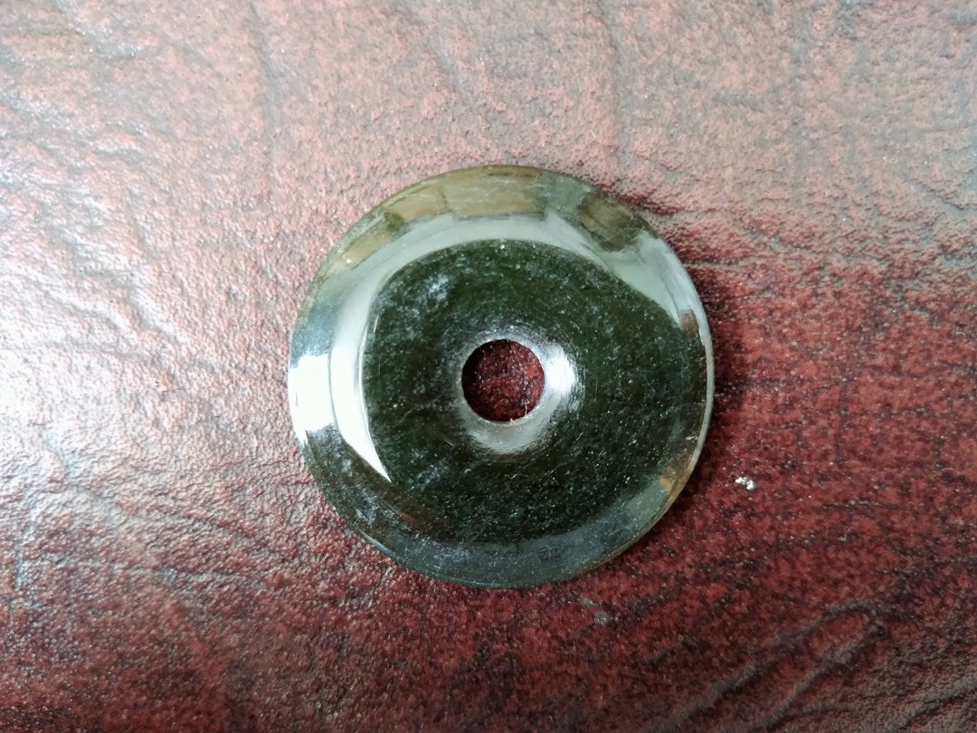 Nephrite Jade 30mm Pi Disc Pendant . S416 - Etsy