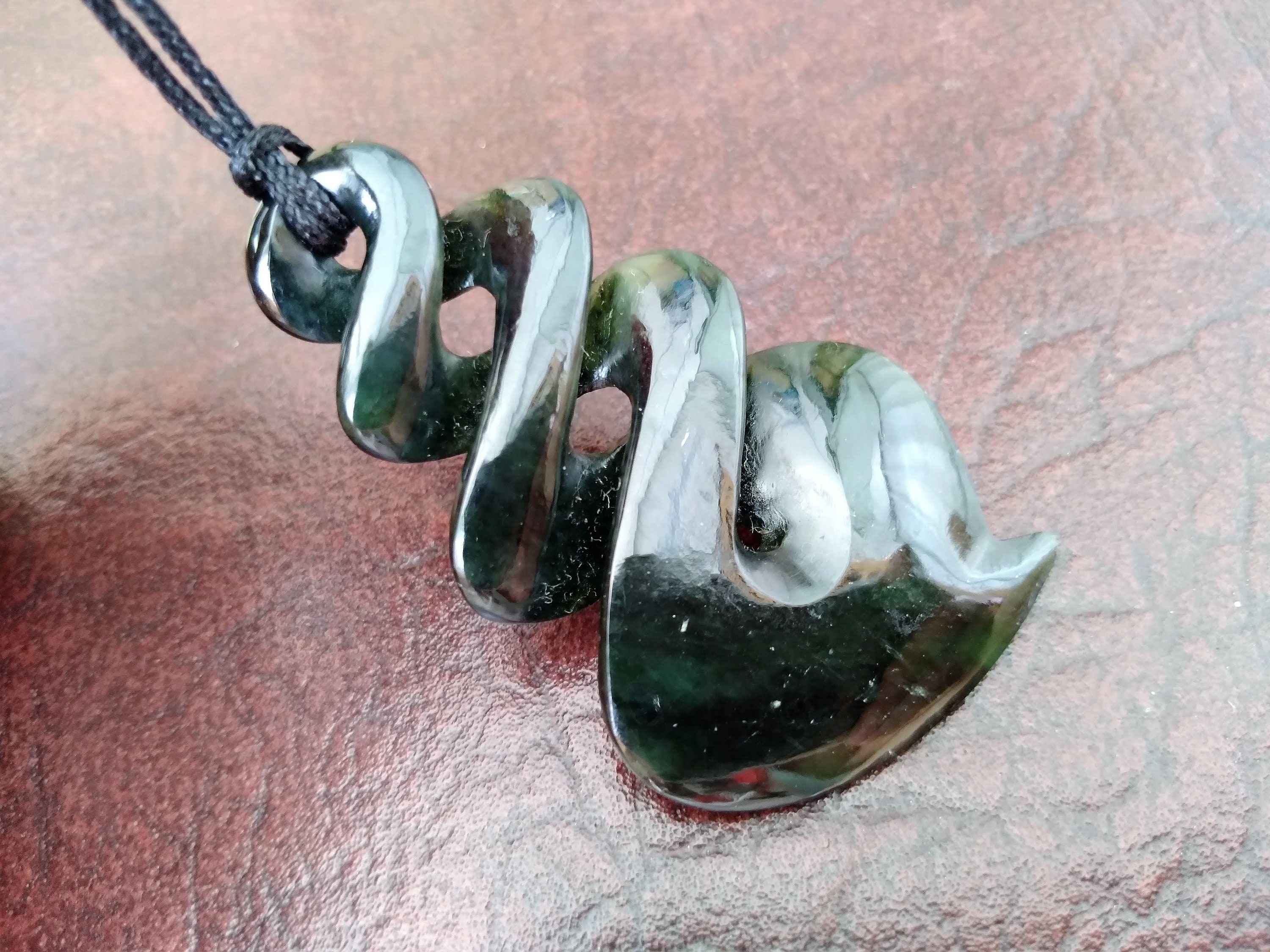 Nephrite Jade Trinity Twist Pendant. SD368 - Etsy