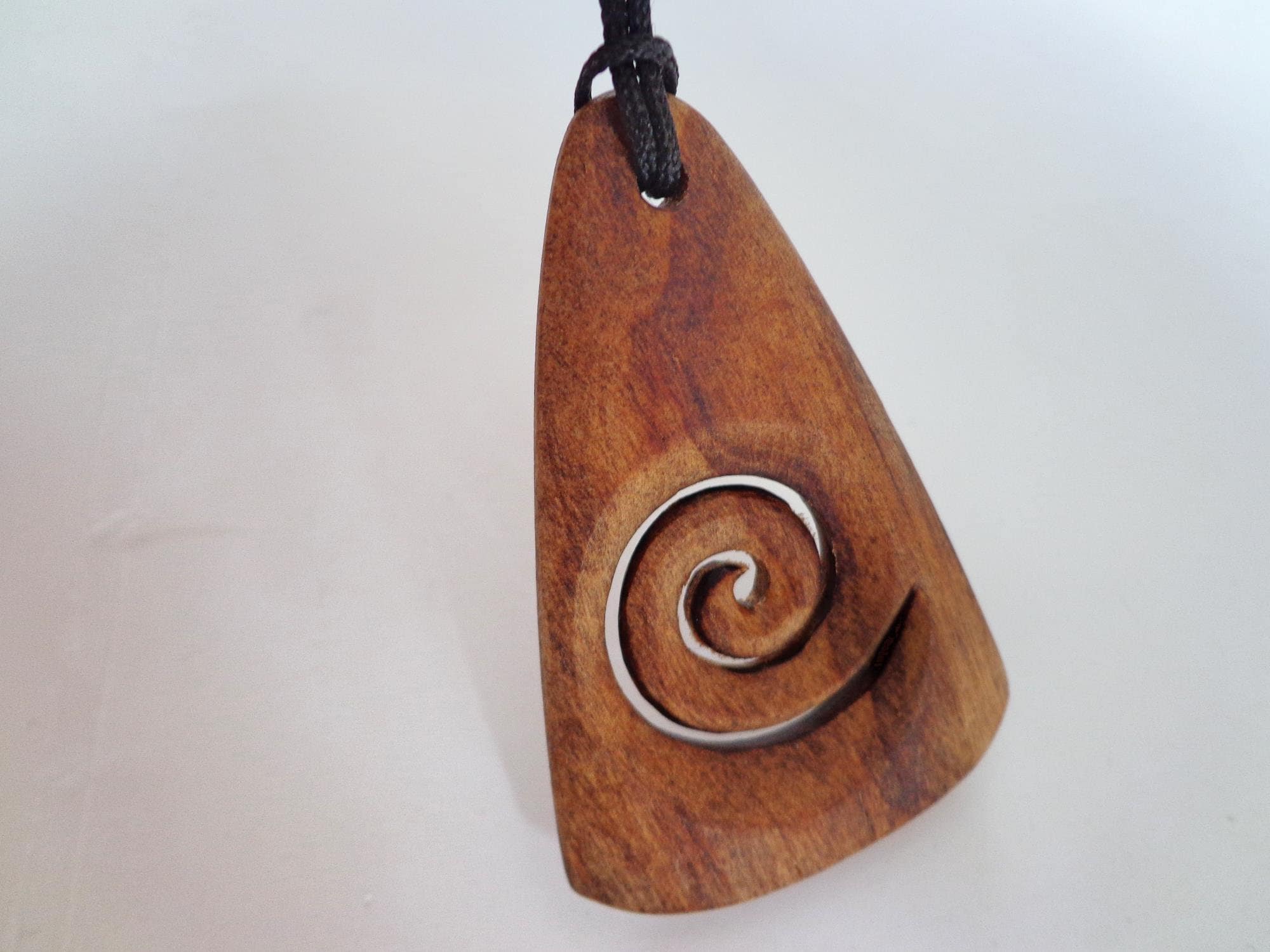 NZ Pine Wood Maori Koru Spiral Pendant. W118 - Etsy