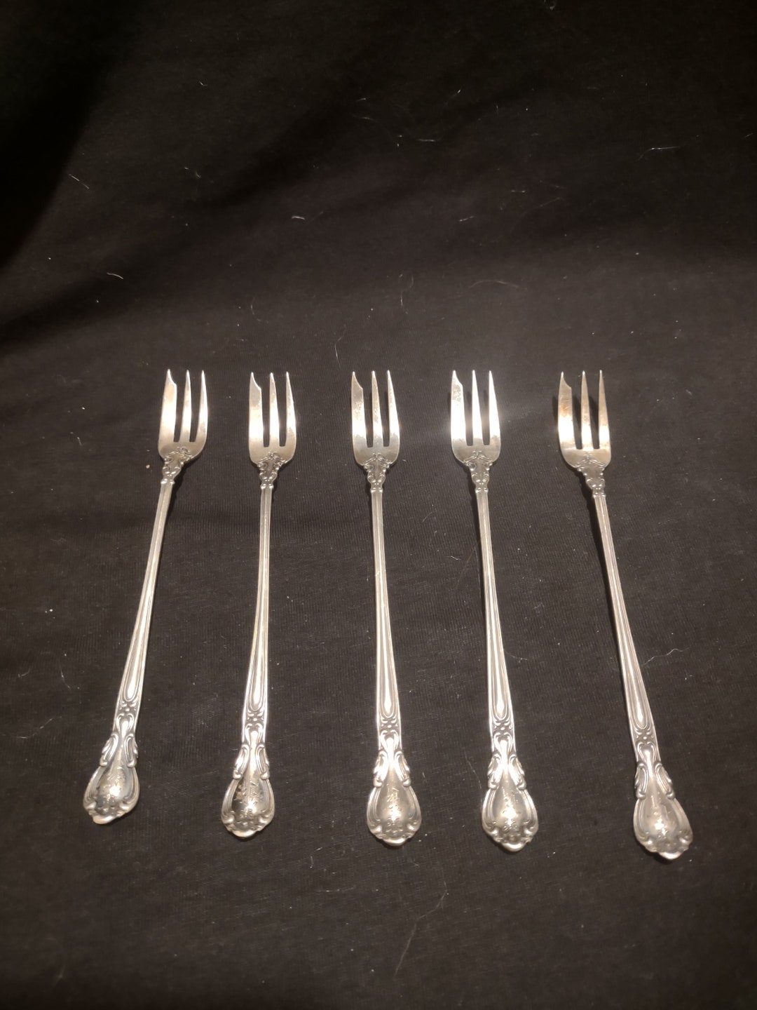 Five Gorham Chantilly Pat.1895 Seafood/cocktail Forks Monogramed ...