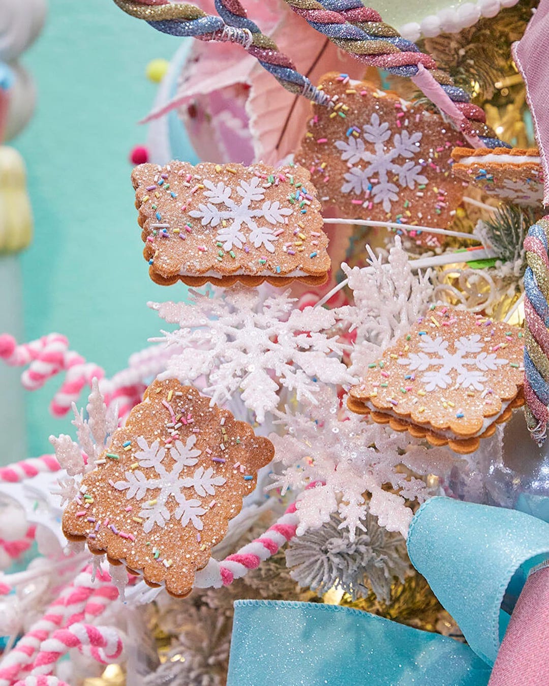 28in Snowflake Sprinkle Sandwich Cookie Spray - Etsy