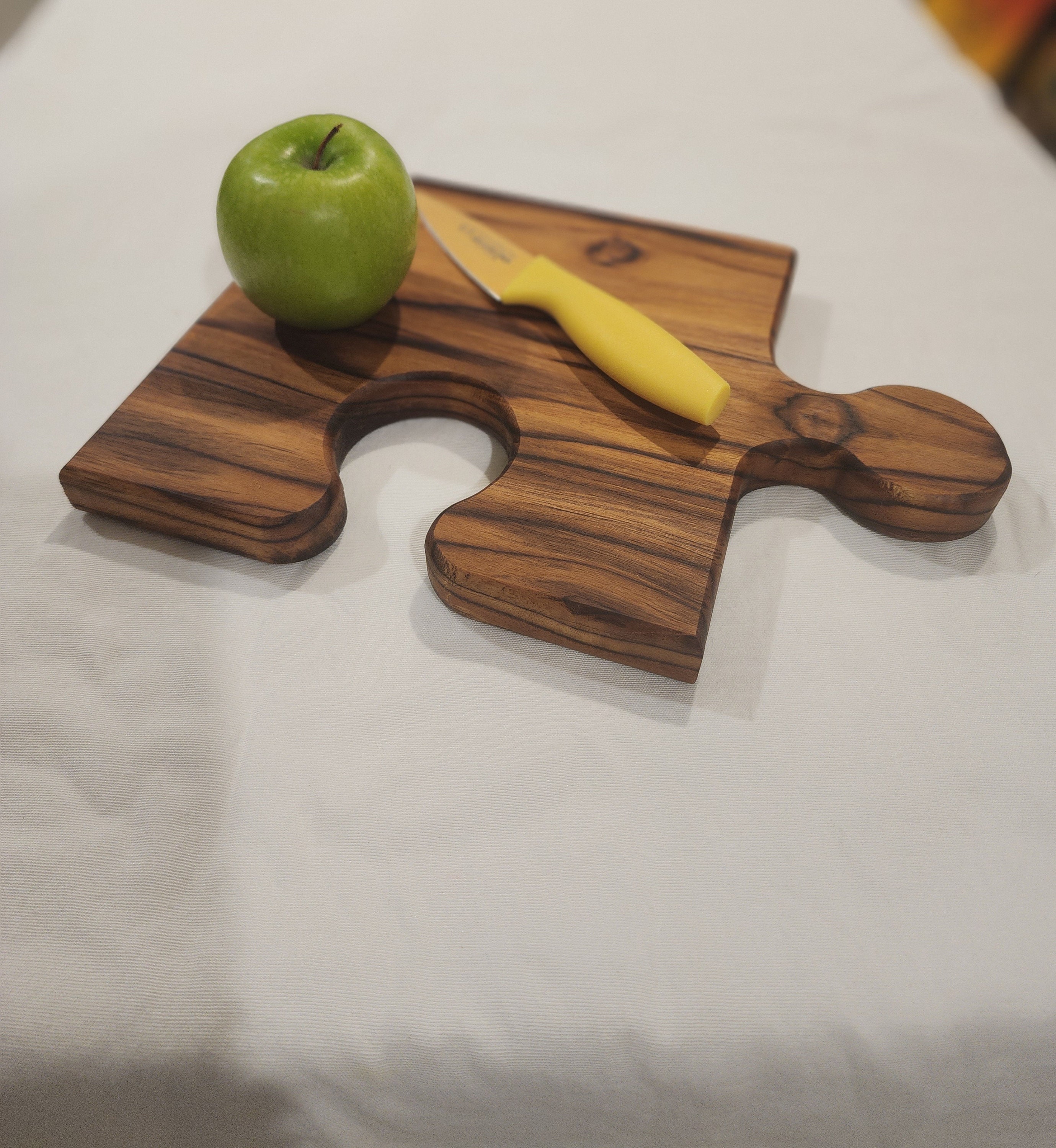 Interlocking Teak Wooden Puzzle Charcuterie Serving Tray / Cutting ...