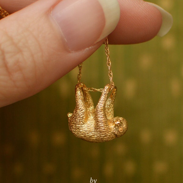 Sloth Pendant - Etsy