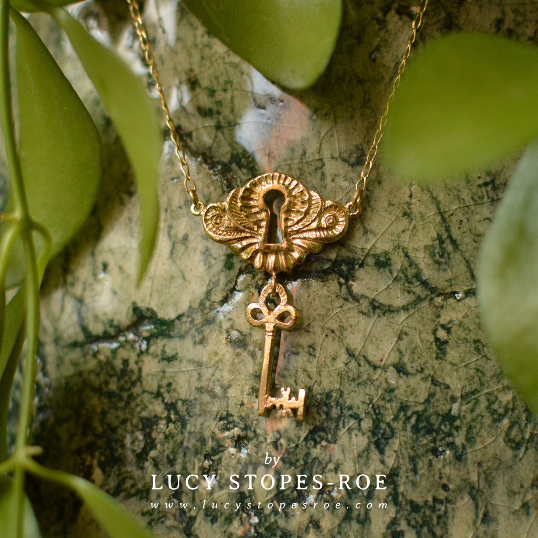 Handmade Gold/silver Secret Garden Lock and Key Necklace - Etsy