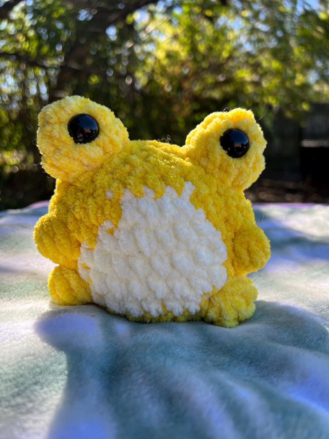 Chonky Frog Plushie - Etsy