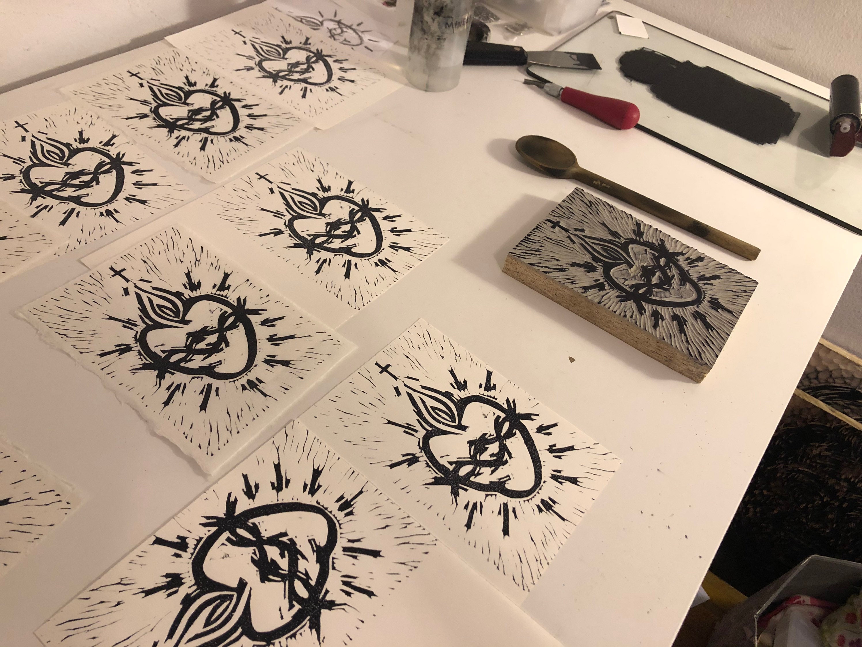 Sacred Heart Woodcut - Etsy