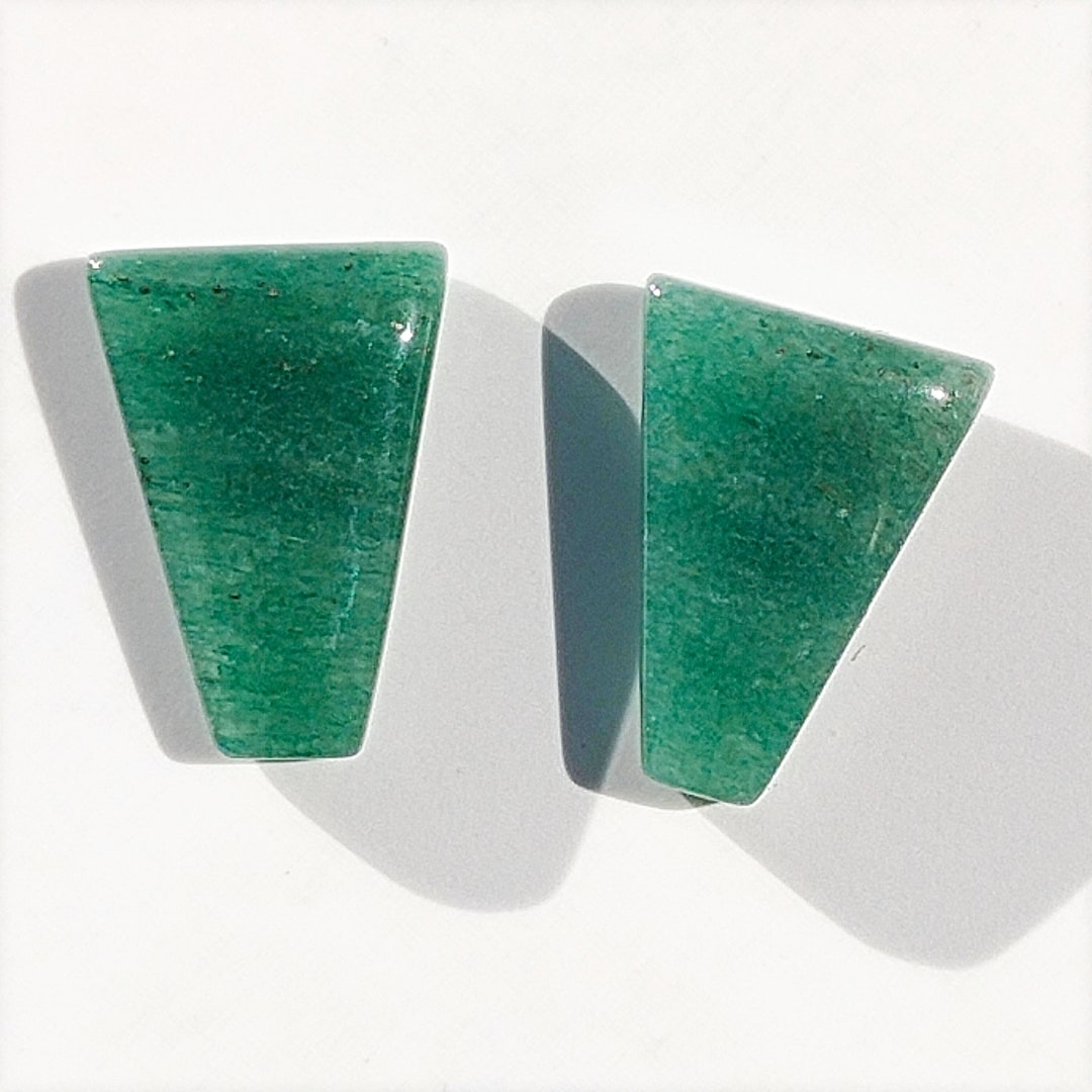 Green Aventurine 14x10mm Trapezium Cut Gemstone Cabochon Pair Ref ...