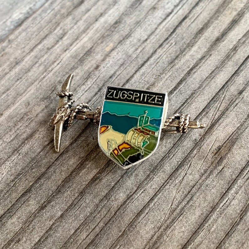 1970's ZUGSPITZE Vintage Hiking Pin Germany Garmisch Austria Hat ...
