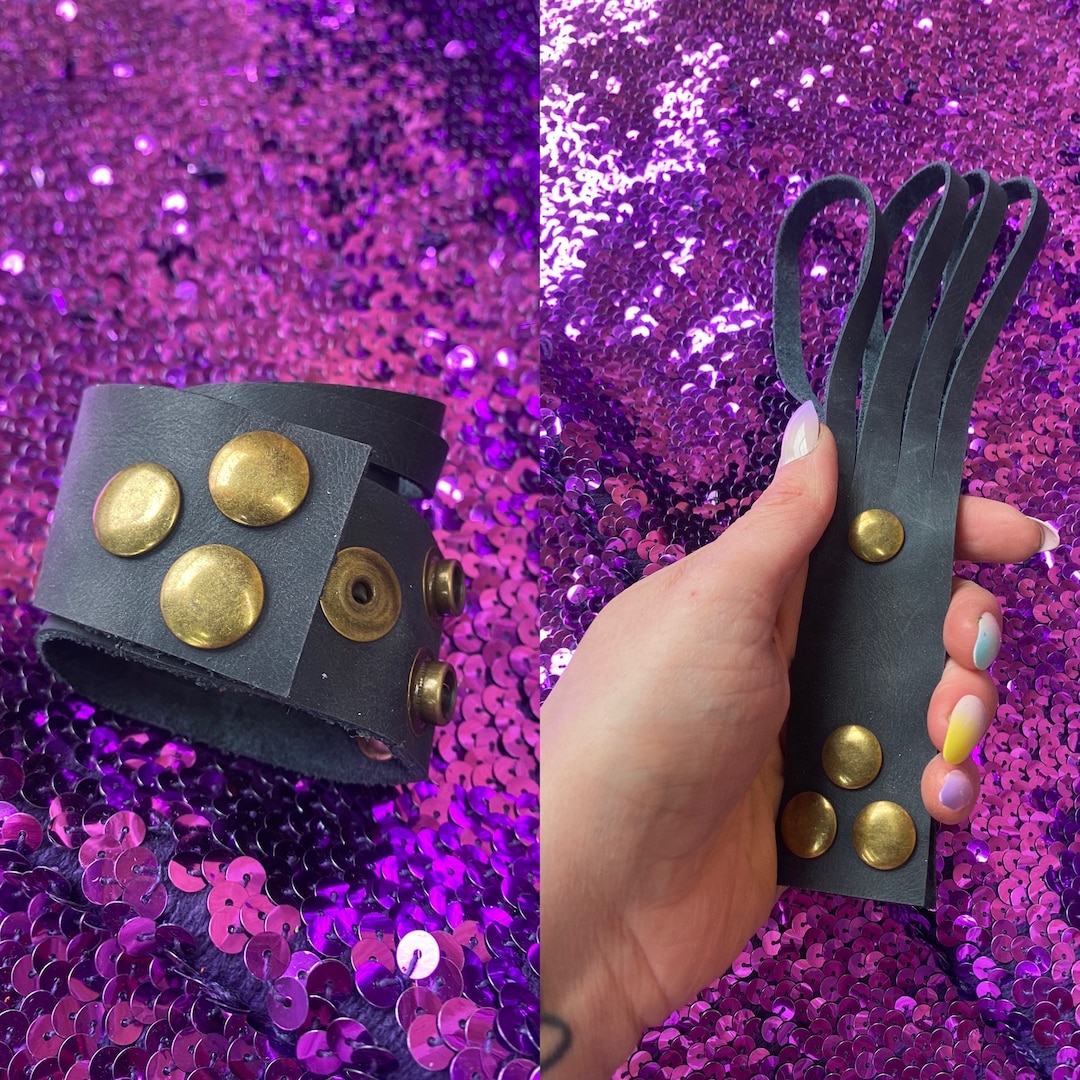 BLACK STINGER Mini Flogger Bracelet Triple Wrap Adjustable Size *BDSM ...