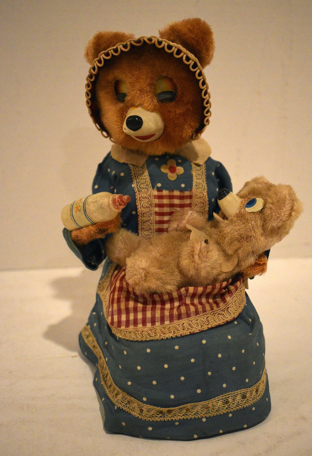 Vtg. 1960's Yonezawa Battery Operated Rocking Chair Grandma Bottle ...