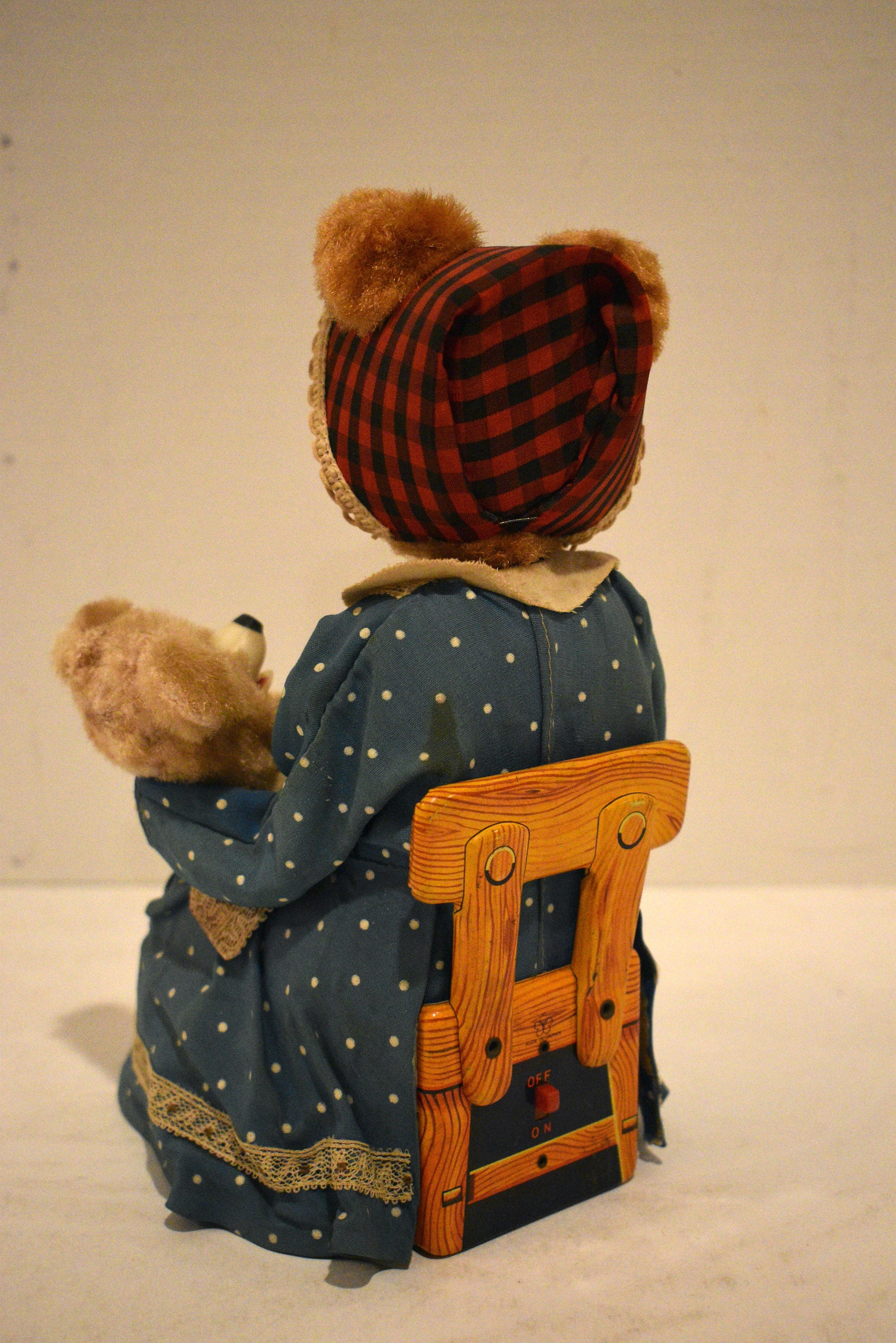 Vtg. 1960's Yonezawa Battery Operated Rocking Chair Grandma Bottle ...