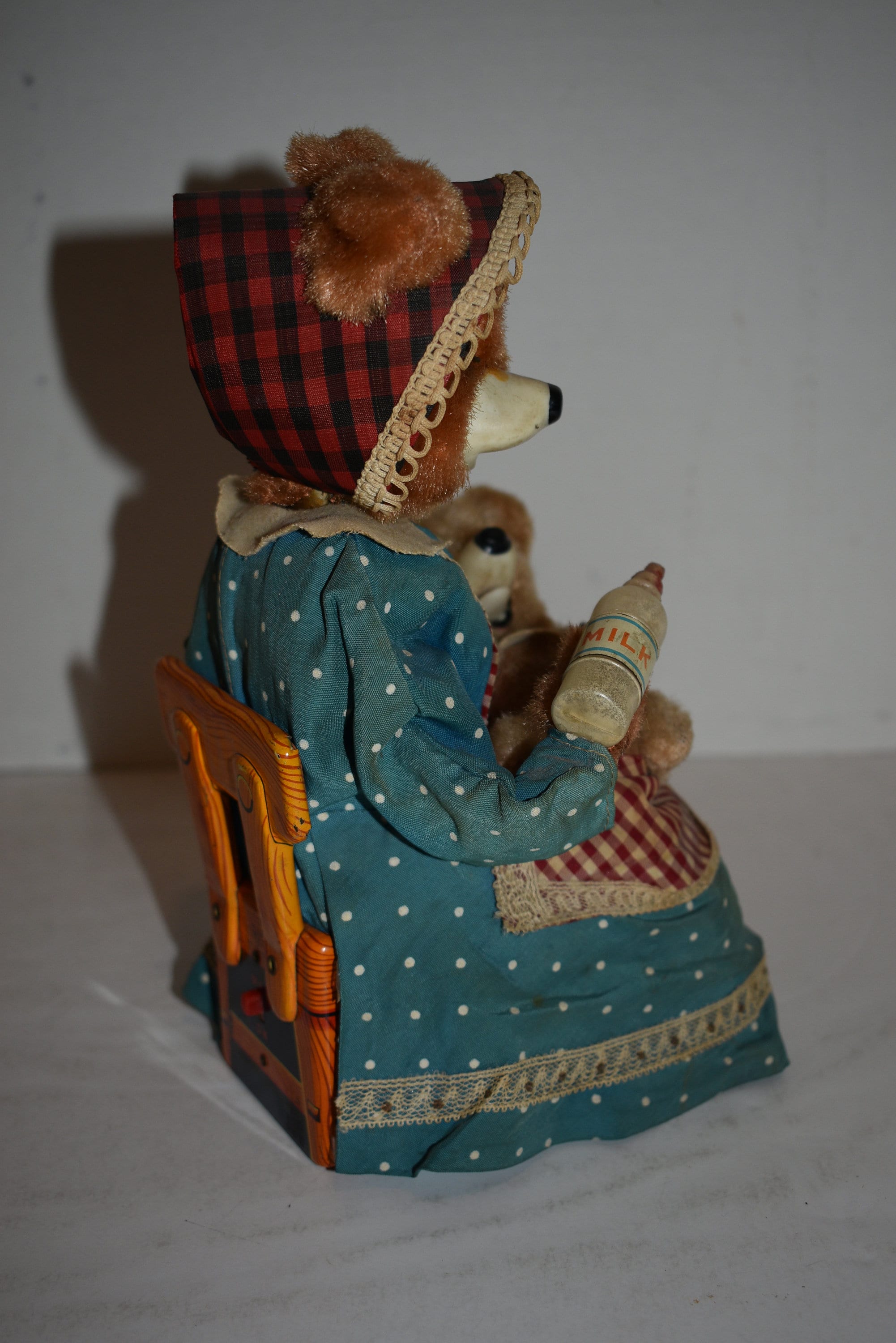Vtg. 1960's Yonezawa Battery Operated Rocking Chair Grandma Bottle ...