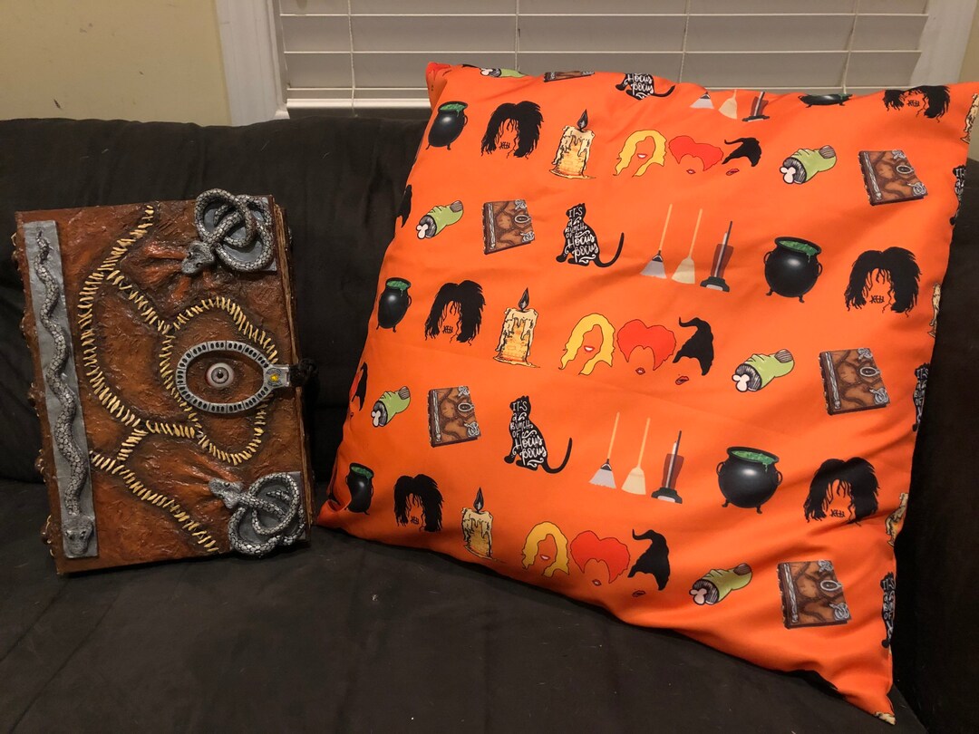 Hocus Pocus Pillow Cover - Etsy