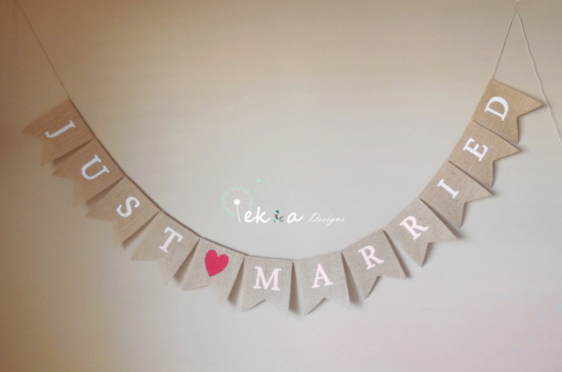 Just Married Burlap Banner / Wedding Garland / Photo Props / Wedding ...