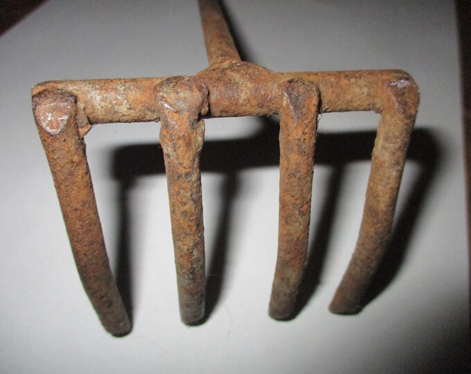 French Antique Hand Forged Iron Garden Tool Hand Rake Great Old Rusty ...