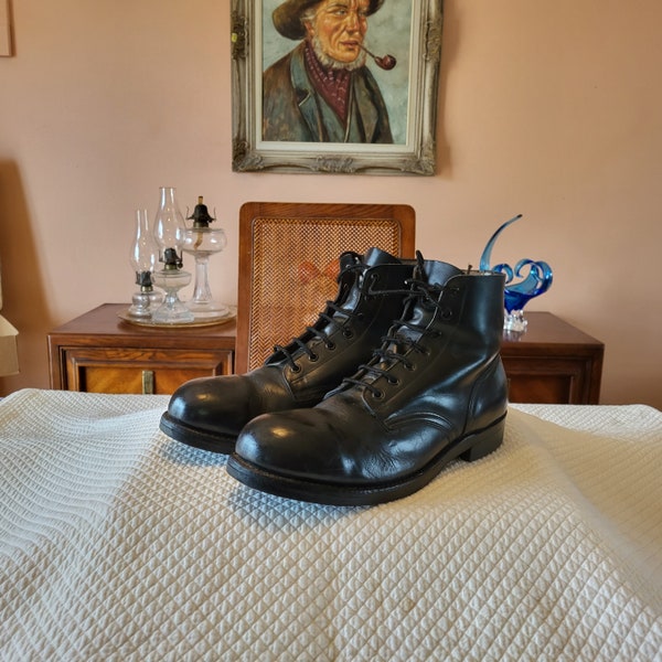 Canadian Parade Boot - Etsy