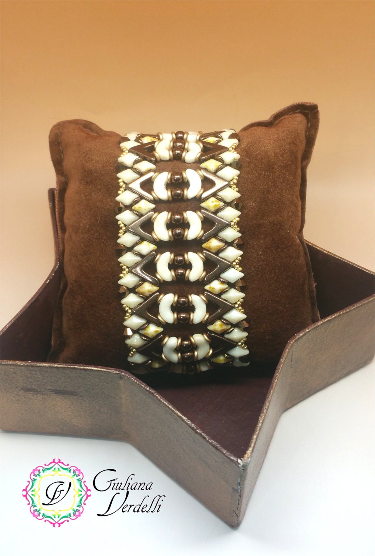 Tutorial to Create the Carnival Bracelet With Ava, Arcos, Diamond Duo ...