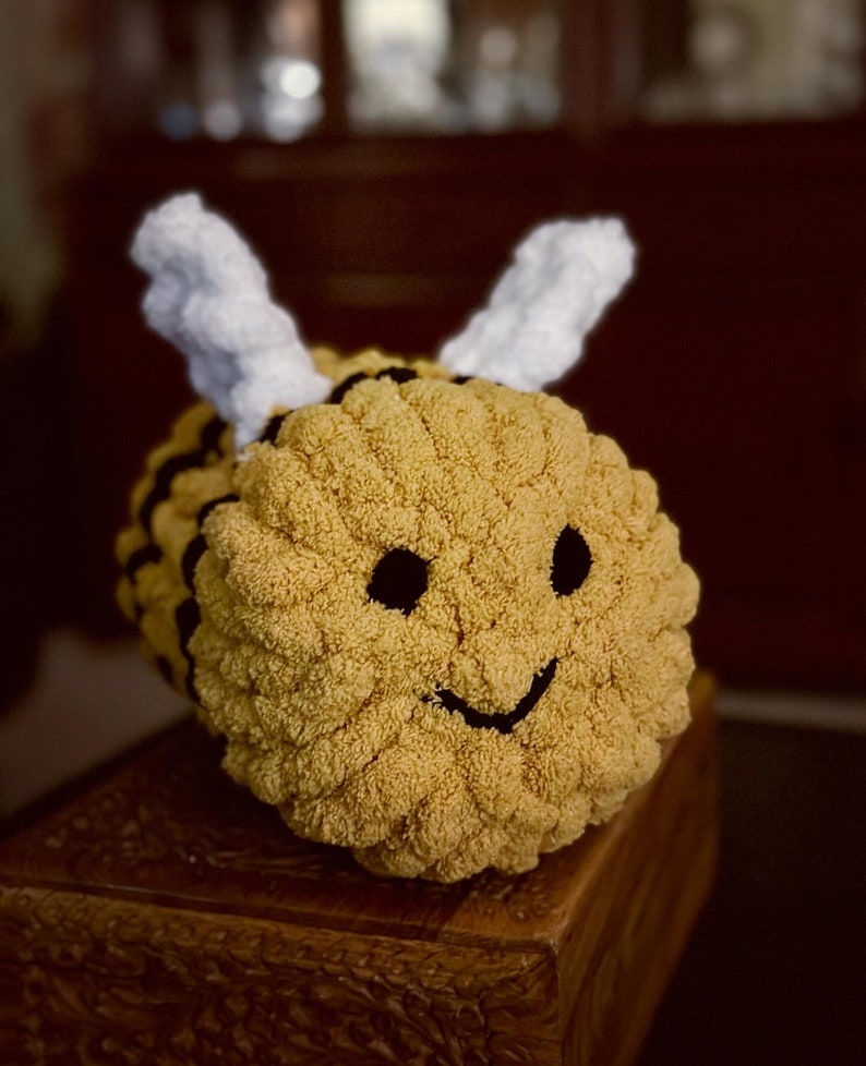 Chunky Knit Bumble Bee - Etsy