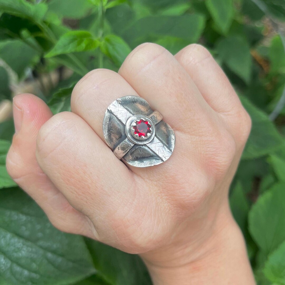 GARNET ARMOR RING (9.5) - Etsy