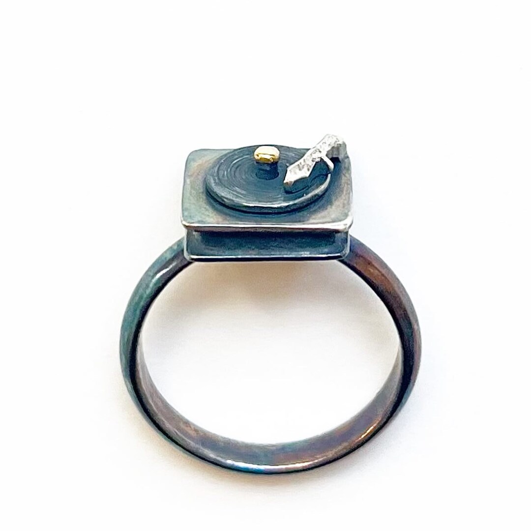 RECORD PLAYER RING (size 9) - Etsy
