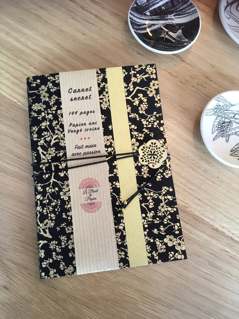 Blank or Lined Notebook on Japanese Washi Paper, Black and Gold Sakura ...