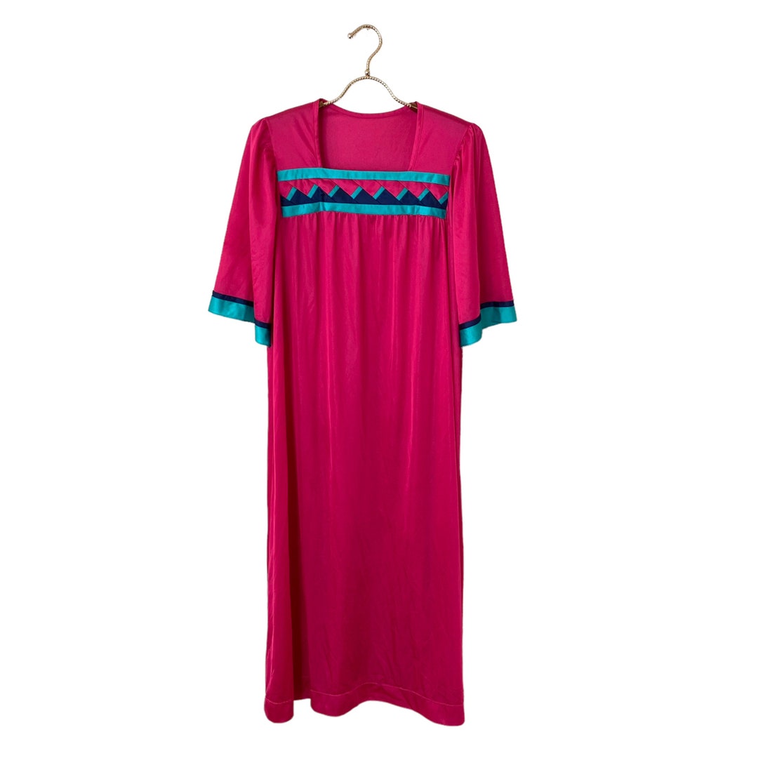 Vintage Henson Kickernick 1970’s Pink Geometric Lounge/sleep Dress ...